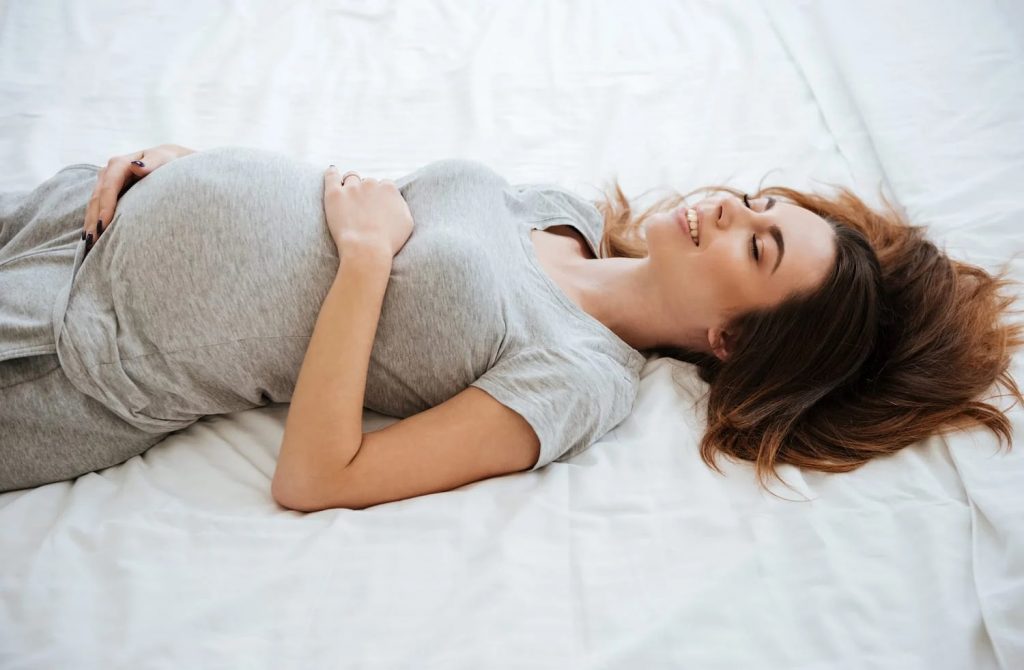 Wajib Tau! Ini Waktu Tidur yang Baik untuk Ibu Hamil